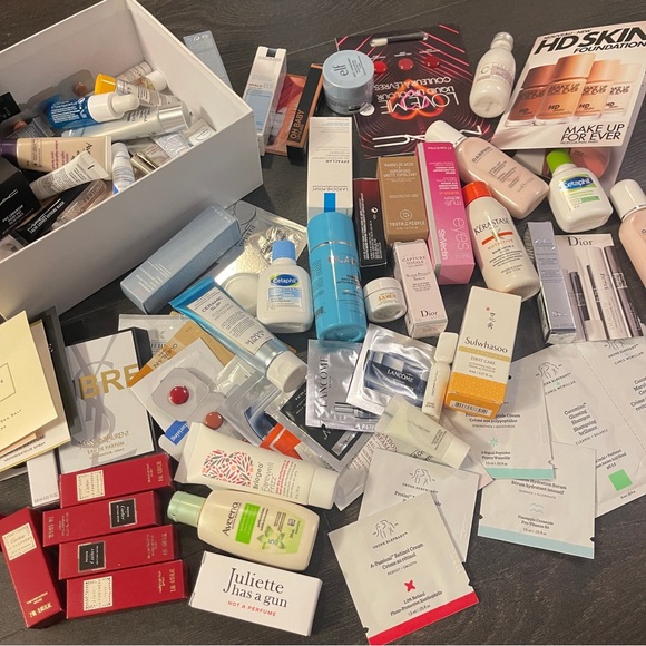Skincare | Mysterious Sample Box | Poshmark